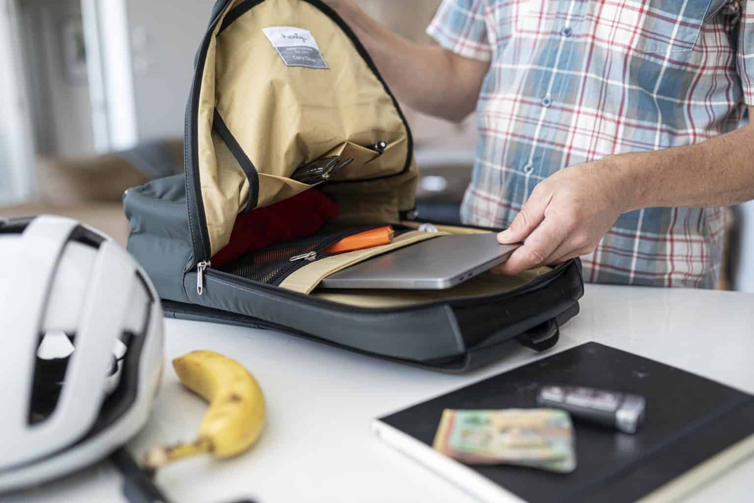 The Anatomy of a Great Urban Backpack | Henty