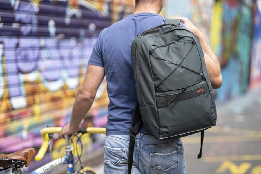 The Anatomy of a Great Urban Backpack | Henty